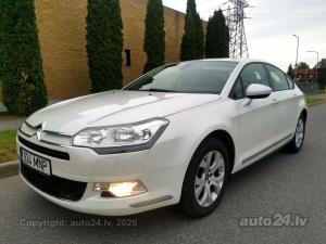 White Citroen C5 2011 in Tartu, with an engine capacity of 1.60 L and mileage of 180 thousand km for 1890 €, photo 3 on AUTOMOTO.COM.LV