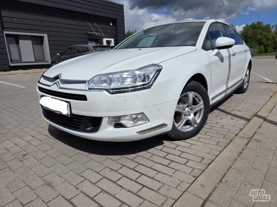 Balts Citroen C5 2011 Kauņa, ar dzinēja tilpumu 1.60 L un nobraukumu 286 tūkst. km par 3600 €, foto 1 vietnē AUTOMOTO.COM.LV