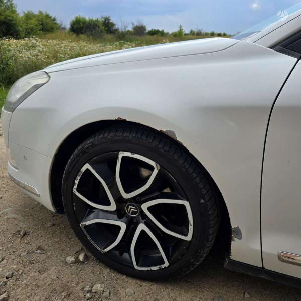 Balts Citroen C5 2011 Šauļi, ar dzinēja tilpumu 2.20 L un nobraukumu 346 tūkst. km par 2950 €, foto 7 vietnē AUTOMOTO.COM.LV