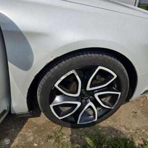 White Citroen C5 2011 in Siauliai, with an engine capacity of 2.20 L and mileage of 346 thousand km for 2950 €, photo 10 on AUTOMOTO.COM.LV