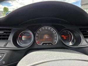 Balts Citroen C5 2011 Kauņa, ar dzinēja tilpumu 1.56 L un nobraukumu 286 tūkst. km par 2999 €, foto 8 vietnē AUTOMOTO.COM.LV