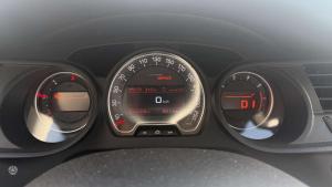 Balts Citroen C5 2011 Viļņa, ar dzinēja tilpumu 1.60 L un nobraukumu 224 tūkst. km par 1750 €, foto 22 vietnē AUTOMOTO.COM.LV