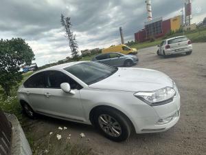Белый Ситроен С5 2015 в Паневежис, объемом двигателя 1.56 л и пробегом 272 тыс. км за 1000 €, фото 12 на AUTOMOTO.COM.LV