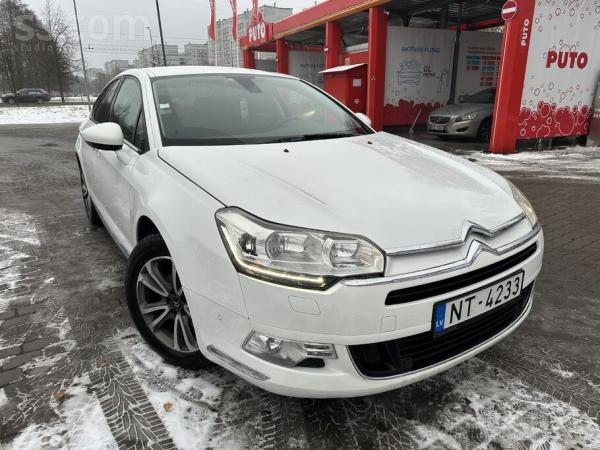 Balts Citroen C5 2016 Rīga, ar dzinēja tilpumu 2.00 L un nobraukumu 191 tūkst. km par 6950 €, foto 2 vietnē AUTOMOTO.COM.LV