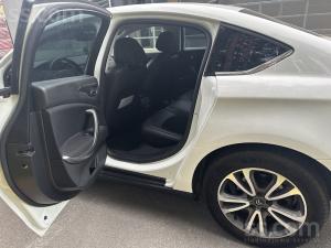 Balts Citroen C5 2016 Rīga, ar dzinēja tilpumu 2.00 L un nobraukumu 193 tūkst. km par 5500 €, foto 11 vietnē AUTOMOTO.COM.LV
