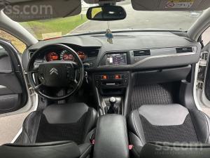 Balts Citroen C5 2016 Rīga, ar dzinēja tilpumu 2.00 L un nobraukumu 193 tūkst. km par 5500 €, foto 20 vietnē AUTOMOTO.COM.LV
