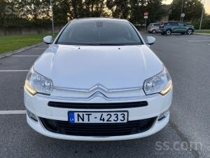 Белый Ситроен С5 2016 в Рига, объемом двигателя 2.00 л и пробегом 195 тыс. км за 4990 €, фото 22 на AUTOMOTO.COM.LV