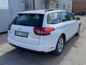 White Citroen C5 2005 in Riga, with an engine capacity of 1.60 L and mileage of 200 thousand km for 3690 €, photo 5 on AUTOMOTO.COM.LV