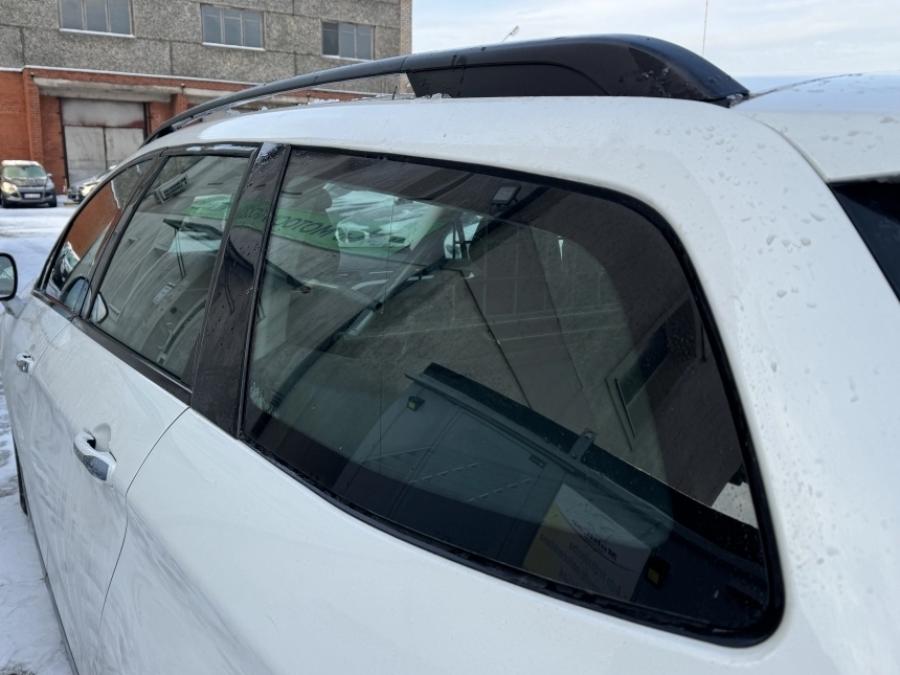White Citroen C5 2005 in Riga, with an engine capacity of 1.60 L and mileage of 200 thousand km for 3690 €, photo 17 on AUTOMOTO.COM.LV