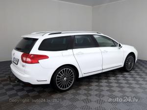 White Citroen C5 2008 in Tallinn, with an engine capacity of 2.00 L and mileage of 397 thousand km for 1499 €, photo 4 on AUTOMOTO.COM.LV