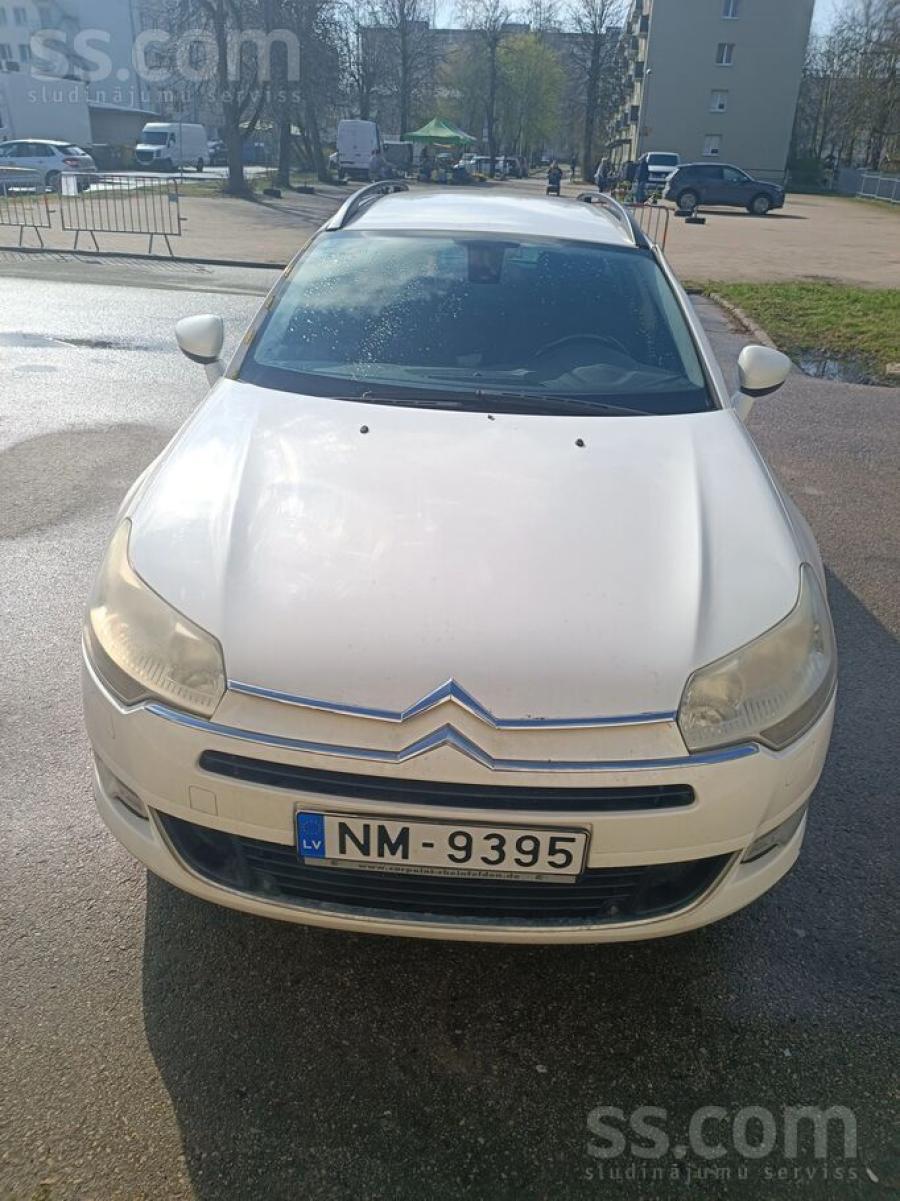 White Citroen C5 2009 in Riga, with an engine capacity of 2.00 L and mileage of 340 thousand km for 1550 €, photo 13 on AUTOMOTO.COM.LV