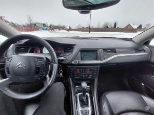 Balts Citroen C5 2010 Klaipėda, ar dzinēja tilpumu 2.00 L un nobraukumu 334 tūkst. km par 3500 €, foto 7 vietnē AUTOMOTO.COM.LV