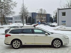 Balts Citroen C5 2010 Šilutė, ar dzinēja tilpumu 2.00 L un nobraukumu 260 tūkst. km par 2500 €, foto 2 vietnē AUTOMOTO.COM.LV