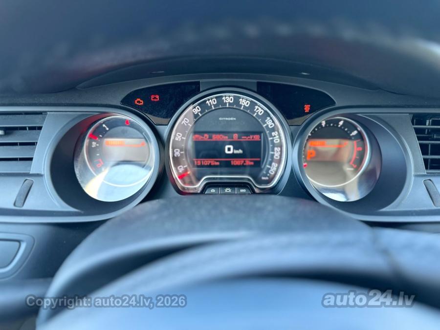 Белый Ситроен С5 2010 в Таллин, объемом двигателя 1.60 л и пробегом 191 тыс. км за 2500 €, фото 10 на AUTOMOTO.COM.LV