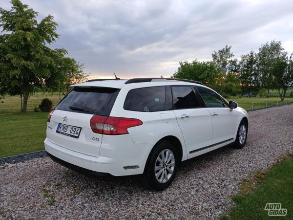 White Citroen C5 2011 in Alytus, with an engine capacity of 1.60 L and mileage of 331 thousand km for 2500 €, photo 7 on AUTOMOTO.COM.LV