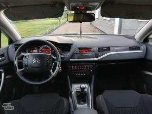 Balts Citroen C5 2011 Alīta, ar dzinēja tilpumu 1.60 L un nobraukumu 331 tūkst. km par 2500 €, foto 10 vietnē AUTOMOTO.COM.LV