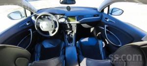 Balts Citroen C5 2011 Jūrmala, ar dzinēja tilpumu 1.60 L un nobraukumu 208 tūkst. km par 4000 €, foto 10 vietnē AUTOMOTO.COM.LV