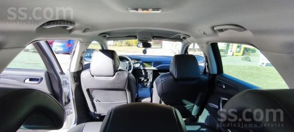 White Citroen C5 2011 in Jurmala, with an engine capacity of 1.60 L and mileage of 208 thousand km for 4000 €, photo 10 on AUTOMOTO.COM.LV