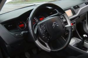 Белый Ситроен С5 2011 в Екабпилс, объемом двигателя 2.00 л и пробегом 250 тыс. км за 4990 €, фото 16 на AUTOMOTO.COM.LV