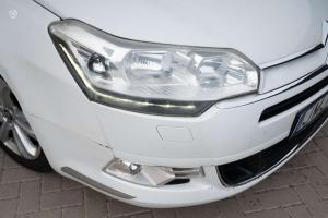 Balts Citroen C5 2011 Panevēža, ar dzinēja tilpumu 2.00 L un nobraukumu 306 tūkst. km par 2299 €, foto 16 vietnē AUTOMOTO.COM.LV
