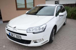 Balts Citroen C5 2011 Panevēža, ar dzinēja tilpumu 2.00 L un nobraukumu 306 tūkst. km par 2299 €, foto 23 vietnē AUTOMOTO.COM.LV