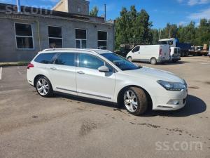 Белый Ситроен С5 2011 в Рига, объемом двигателя 3.00 л и пробегом 353 тыс. км за 2600 €, фото 5 на AUTOMOTO.COM.LV