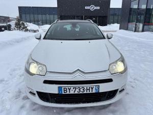 Balts Citroen C5 2012 Šauļi, ar dzinēja tilpumu 2.00 L un nobraukumu 333 tūkst. km par 3250 €, foto 3 vietnē AUTOMOTO.COM.LV
