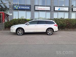 White Citroen C5 2012 in Riga, with an engine capacity of 3.00 L and mileage of 0 thousand km for 5350 €, photo 9 on AUTOMOTO.COM.LV