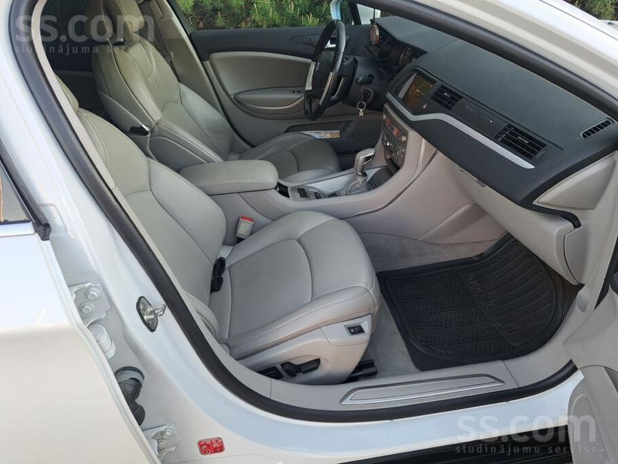 White Citroen C5 2012 in Riga, with an engine capacity of 3.00 L and mileage of 0 thousand km for 5350 €, photo 18 on AUTOMOTO.COM.LV
