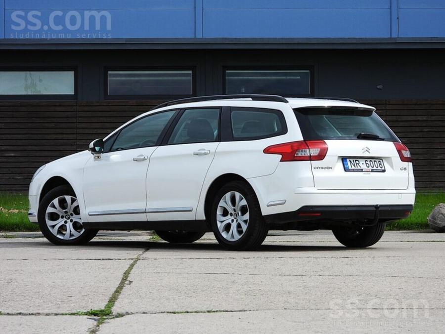 White Citroen C5 2012 in Riga, with an engine capacity of 2.00 L and mileage of 323 thousand km for 5000 €, photo 6 on AUTOMOTO.COM.LV