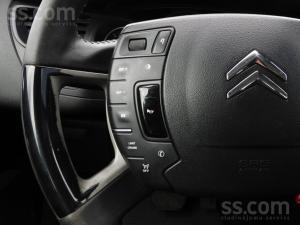 White Citroen C5 2012 in Riga, with an engine capacity of 2.00 L and mileage of 323 thousand km for 5000 €, photo 23 on AUTOMOTO.COM.LV