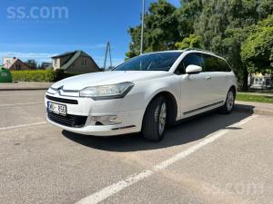 Balts Citroen C5 2012 Rīga, ar dzinēja tilpumu 2.00 L un nobraukumu 325 tūkst. km par 2700 €, foto  vietnē AUTOMOTO.COM.LV