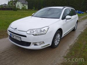 Balts Citroen C5 2012 Rīga, ar dzinēja tilpumu 1.60 L un nobraukumu 248 tūkst. km par 4650 €, foto  vietnē AUTOMOTO.COM.LV