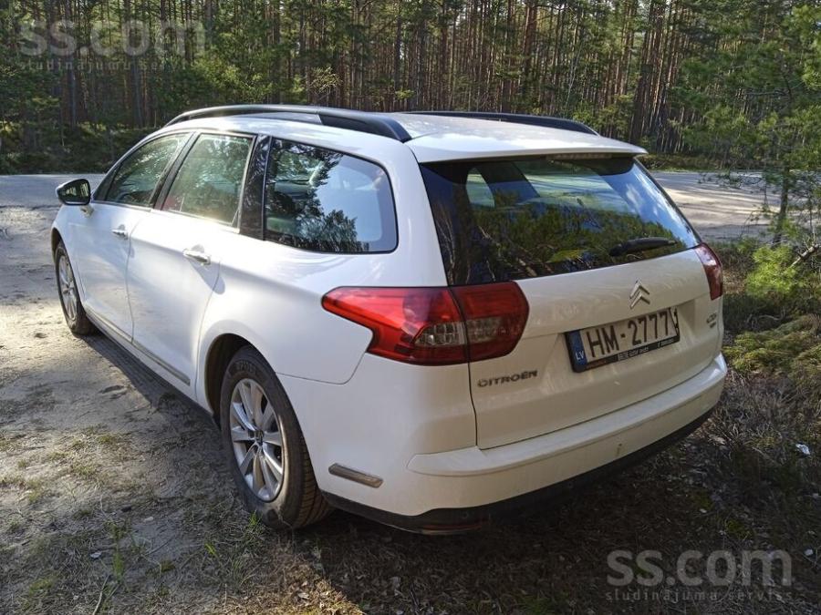 Balts Citroen C5 2012 Rīga, ar dzinēja tilpumu 1.60 L un nobraukumu 248 tūkst. km par 4650 €, foto 4 vietnē AUTOMOTO.COM.LV