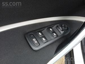 Balts Citroen C5 2012 Rīga, ar dzinēja tilpumu 1.60 L un nobraukumu 248 tūkst. km par 4650 €, foto 10 vietnē AUTOMOTO.COM.LV