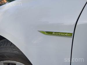 Balts Citroen C5 2012 Rīga, ar dzinēja tilpumu 1.60 L un nobraukumu 248 tūkst. km par 4650 €, foto 17 vietnē AUTOMOTO.COM.LV
