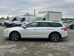 White Citroen C5 2016 in Taurage, with an engine capacity of 2.00 L and mileage of 201 thousand km for 5900 €, photo 10 on AUTOMOTO.COM.LV