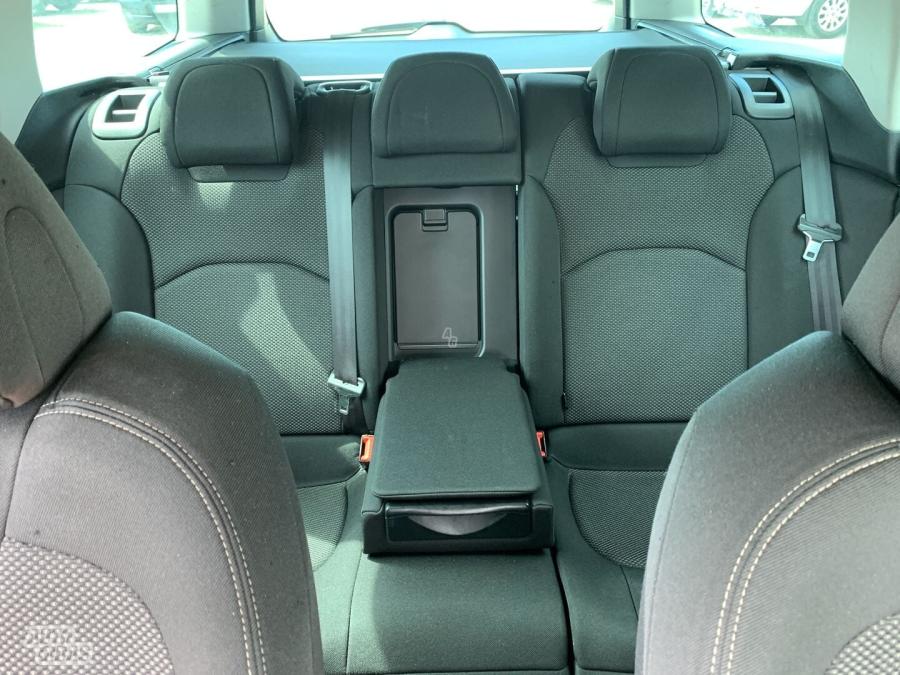 Balts Citroen C5 2016 Kauņa, ar dzinēja tilpumu 2.00 L un nobraukumu 207 tūkst. km par 5799 €, foto 16 vietnē AUTOMOTO.COM.LV