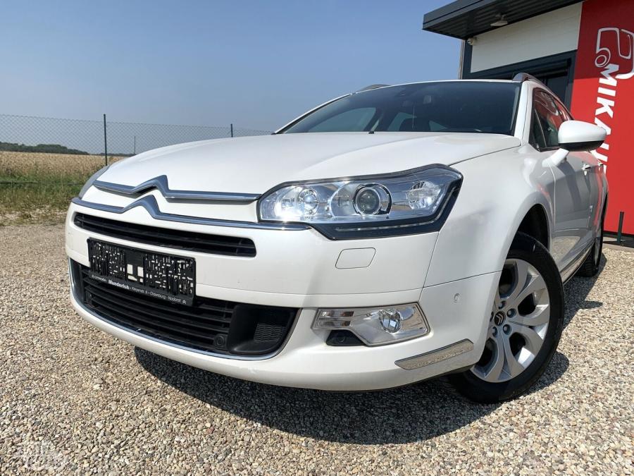 Balts Citroen C5 2016 Kauņa, ar dzinēja tilpumu 2.00 L un nobraukumu 207 tūkst. km par 5799 €, foto 33 vietnē AUTOMOTO.COM.LV