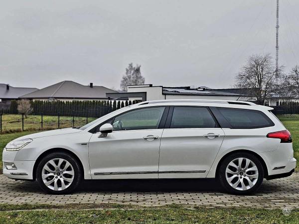 Balts Citroen C5 2017 Tauragė, ar dzinēja tilpumu 2.00 L un nobraukumu 222 tūkst. km par 4400 €, foto 4 vietnē AUTOMOTO.COM.LV