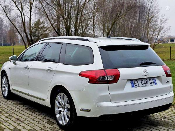 Balts Citroen C5 2017 Tauragė, ar dzinēja tilpumu 2.00 L un nobraukumu 222 tūkst. km par 4400 €, foto 5 vietnē AUTOMOTO.COM.LV