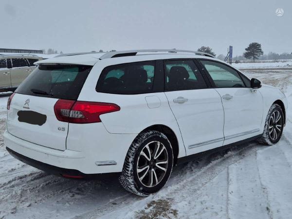 Balts Citroen C5 2017 Šilutė, ar dzinēja tilpumu 2.00 L un nobraukumu 230 tūkst. km par 4200 €, foto 4 vietnē AUTOMOTO.COM.LV