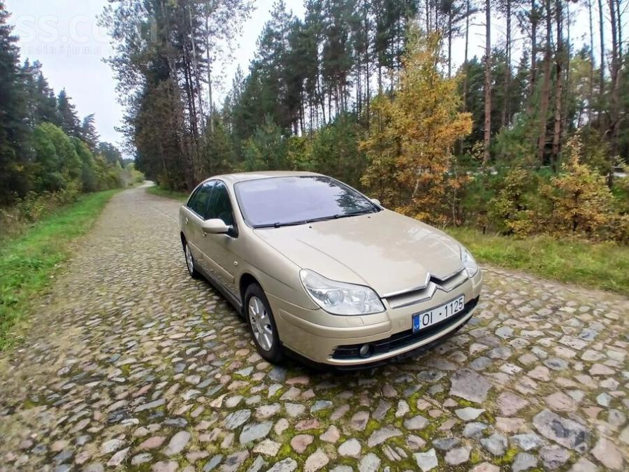 Dzeltens Citroen C5 2007 Jēkabpils, ar dzinēja tilpumu 2.00 L un nobraukumu 348 tūkst. km par 1300 €, foto 4 vietnē AUTOMOTO.COM.LV