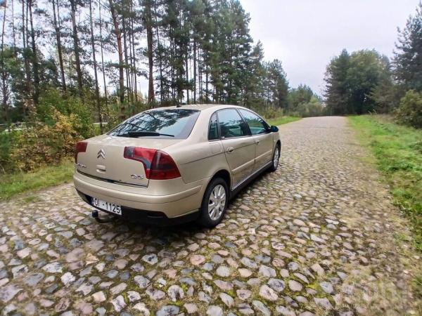 Dzeltens Citroen C5 2007 Jēkabpils, ar dzinēja tilpumu 2.00 L un nobraukumu 348 tūkst. km par 1300 €, foto 5 vietnē AUTOMOTO.COM.LV