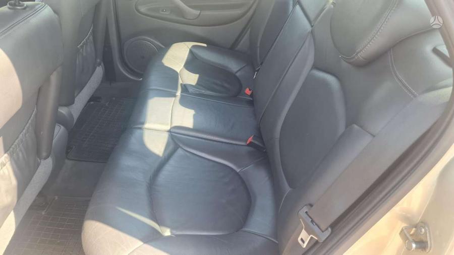 Yellow Citroen C5 2005 in Panevezys, with an engine capacity of 2.00 L and mileage of 324 thousand km for 1500 €, photo 11 on AUTOMOTO.COM.LV