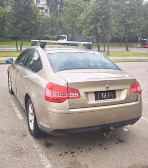 Dzeltens Citroen C5 2009 Kauņa, ar dzinēja tilpumu 1.56 L un nobraukumu 251 tūkst. km par 2499 €, foto 6 vietnē AUTOMOTO.COM.LV