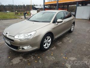 Желтый Ситроен С5 2010 в Рига, объемом двигателя 1.60 л и пробегом 215 тыс. км за 2499 €, фото  на AUTOMOTO.COM.LV