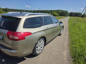 Yellow Citroen C5 2008 in Kedainiai, with an engine capacity of 2.72 L and mileage of 373 thousand km for 2100 €, photo 3 on AUTOMOTO.COM.LV