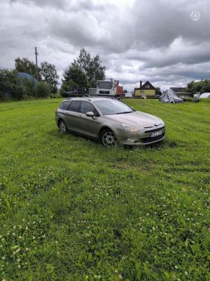 Yellow Citroen C5 2009 in Vilnius, with an engine capacity of 2.00 L and mileage of 376 thousand km for 1200 €, photo 4 on AUTOMOTO.COM.LV