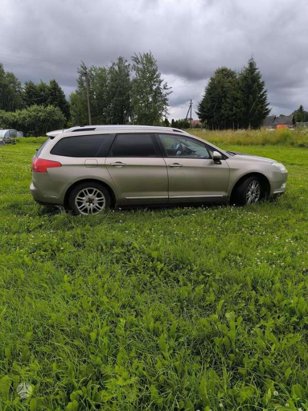 Dzeltens Citroen C5 2009 Viļņa, ar dzinēja tilpumu 2.00 L un nobraukumu 376 tūkst. km par 1200 €, foto 5 vietnē AUTOMOTO.COM.LV